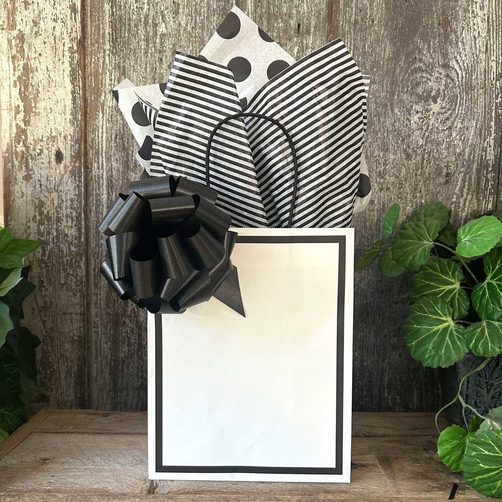 ALL NEW Gift Bag - Signature Cub Size – Peters Packaging